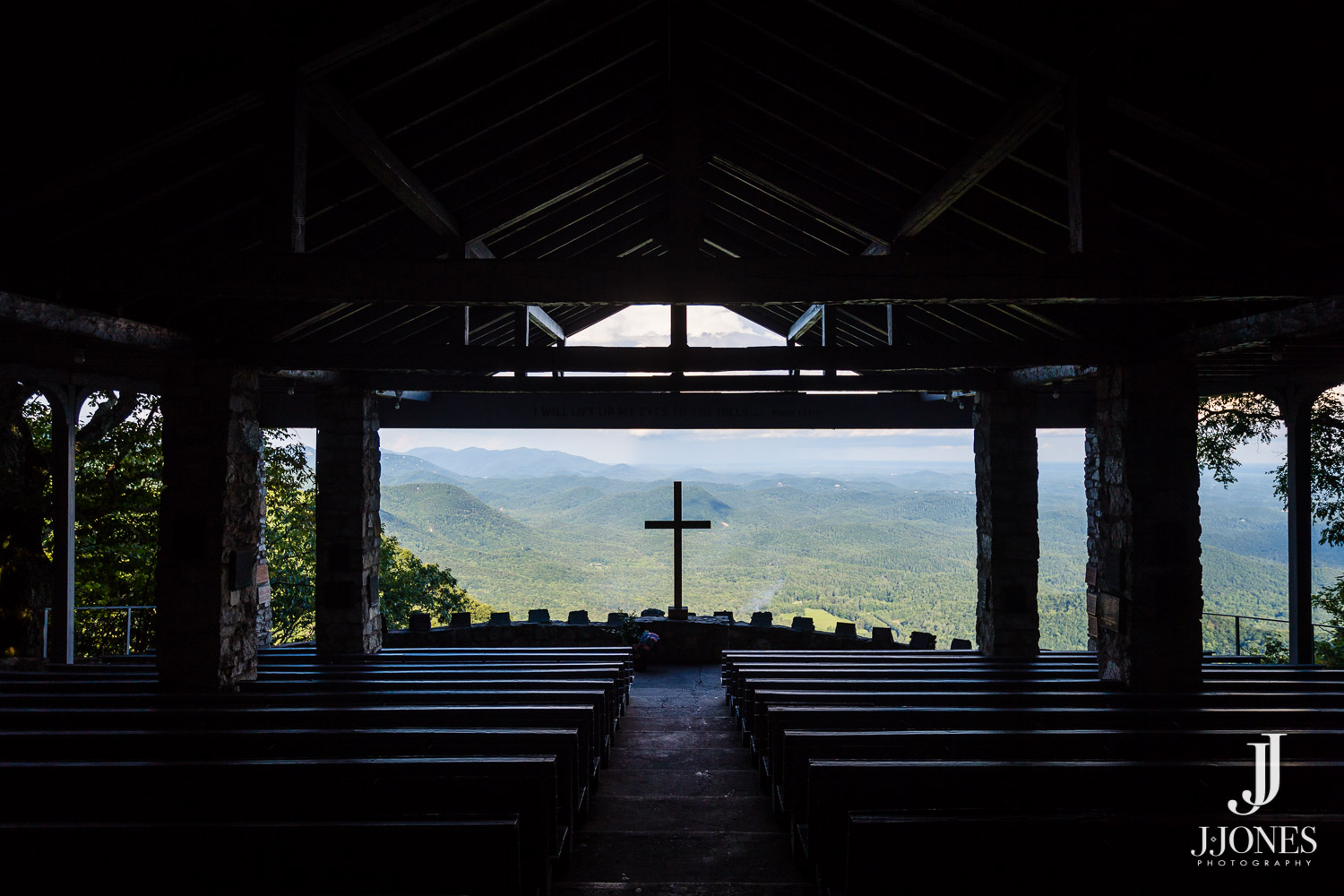 Summertime Pretty Place Chapel and Greenville Country Club Wedding | J ...